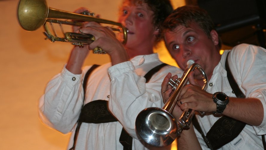 Oktoberfest og Tyrolerfest samme dag i Fr.havn