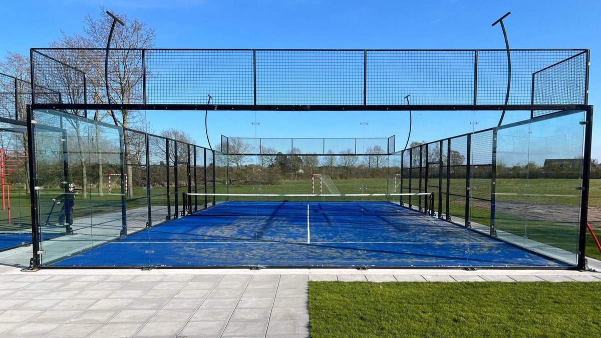 SEIF Padel en realitet - to baner etableret ved Bannerslundhallen