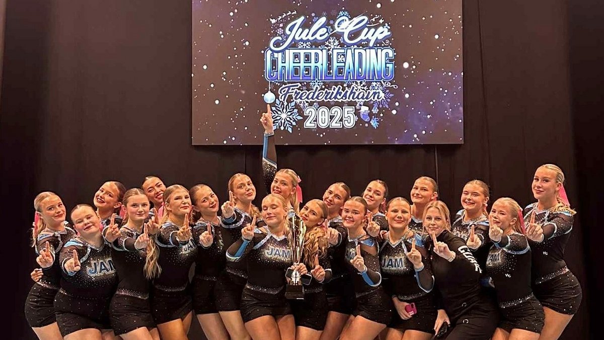 Guld, sølv og Hit Zero til Jam Frederikshavn Cheerleaders på hjemmebane