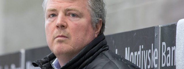 Mario Simioni tager to år mere i White Hawks