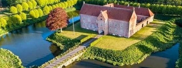 Sommertur til admiralernes Sæbygård