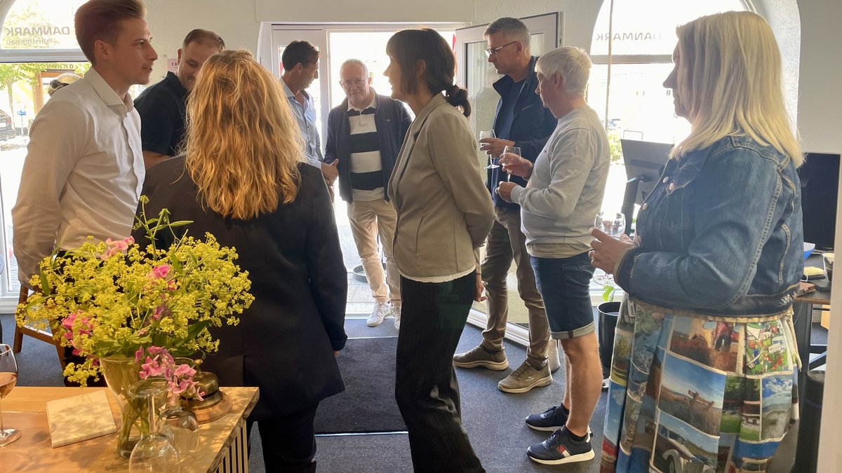 Nyt lokalt turistbureau indviet i Sæby