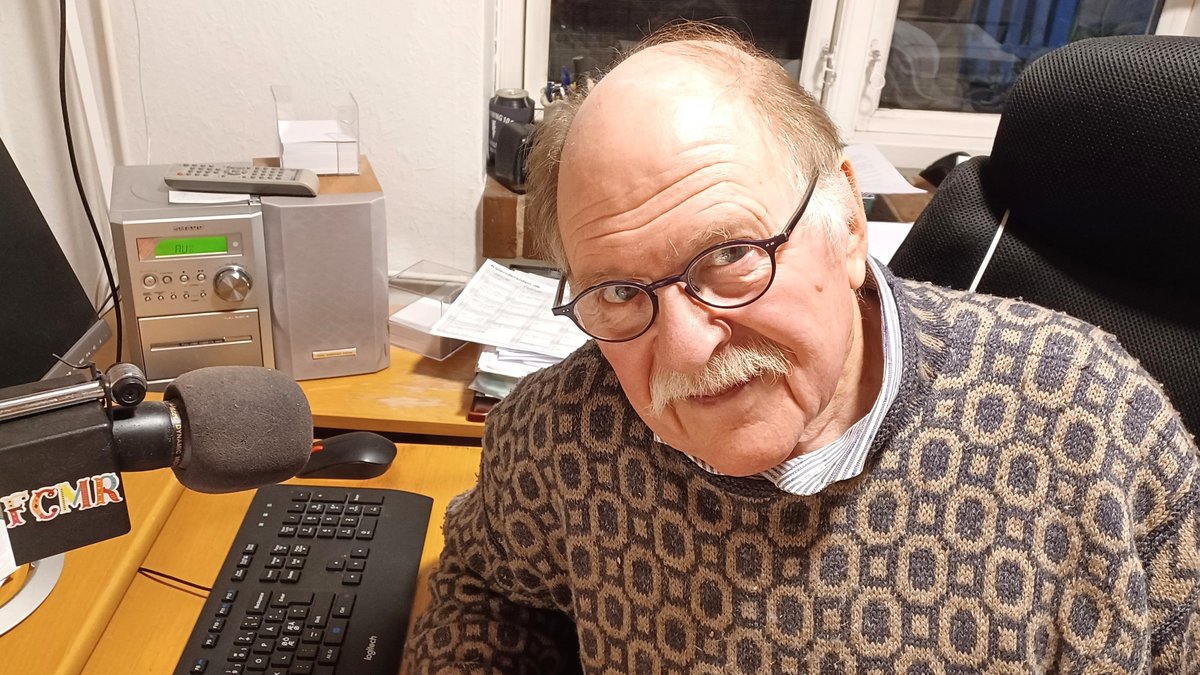 Mads-Peter Neumann har hovedrollen i Mandagsmagasinet
