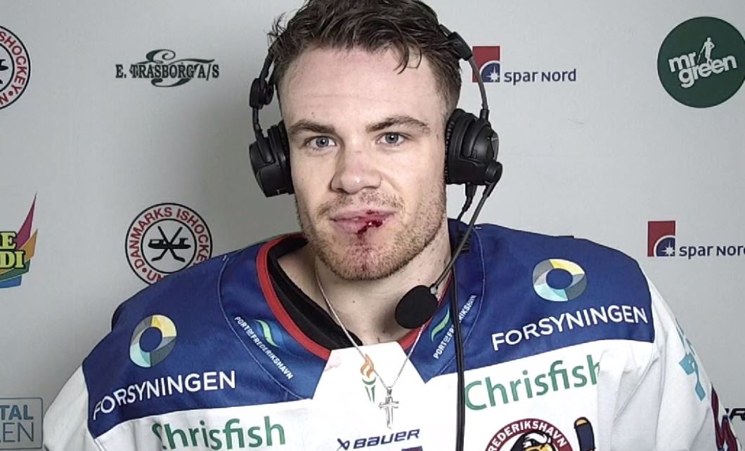 Efter 8-5 sejr til White Hawks: Bare rolig, mor - alle mine tænder ...